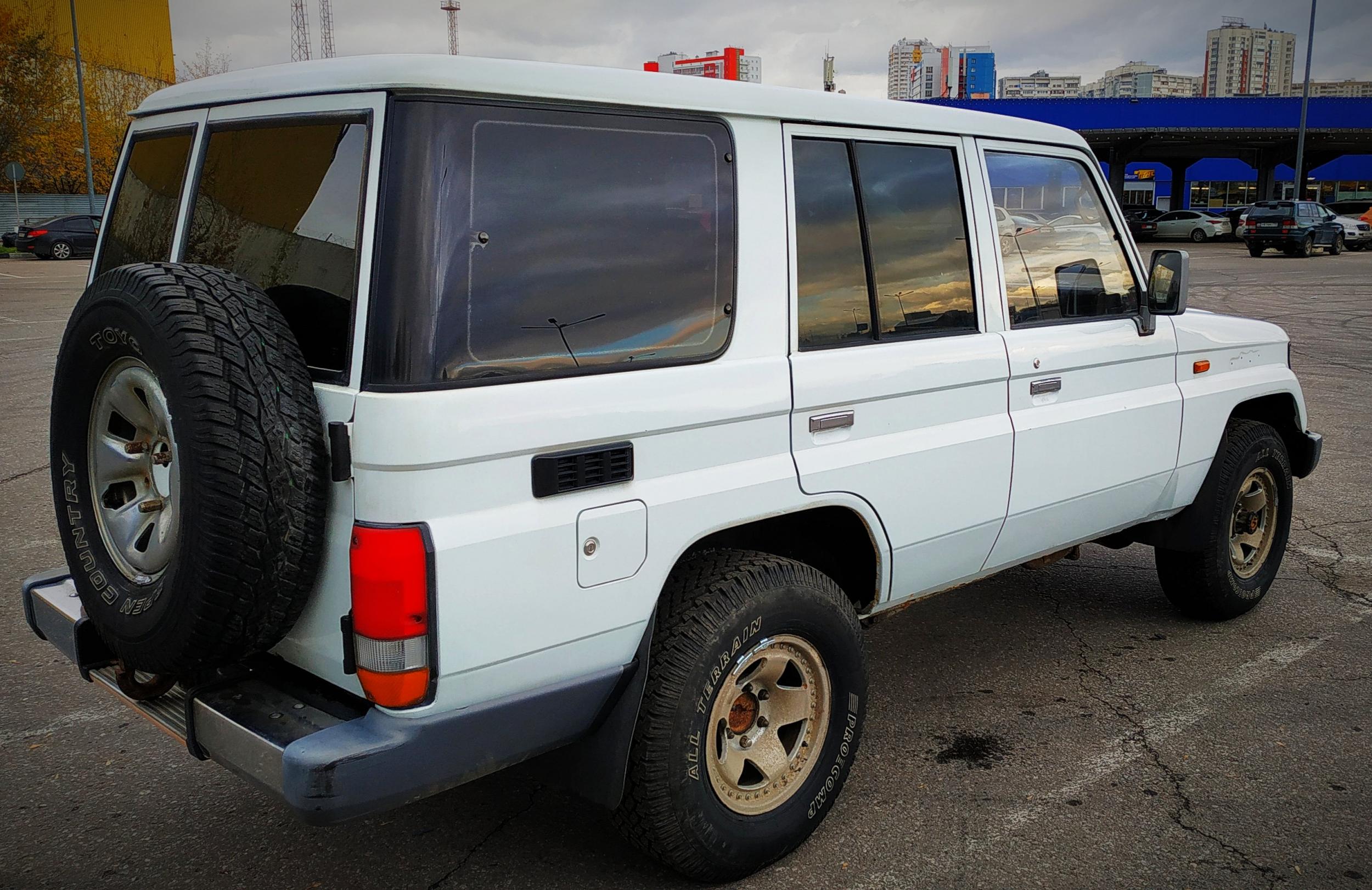 Toyota Land Cruiser LJ79, 3L, 93 г.в., хорошее состояние, в Москве ...